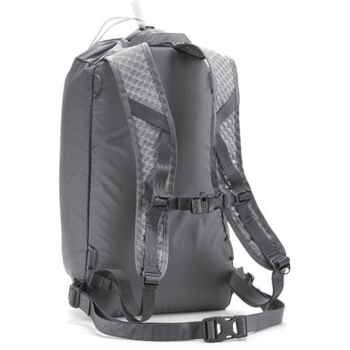 REI Co-op Flash 18 Review | Mountain IQ | Daypacks